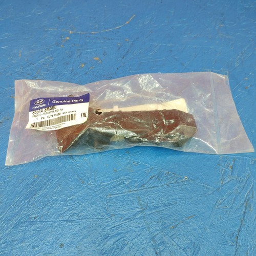 15-19 Chevy Silverado Passenger Side Front Bumper Guide 23465293 s8b12 ...