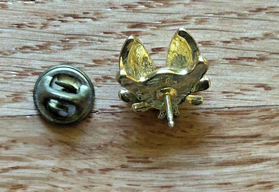 Cute Vintage rhinestone Lady Bug/beetle pin in gold tone. Pave set ...