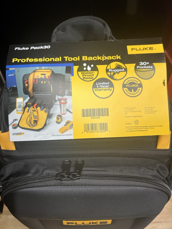Fluke Pack30 Industrial-Grade Professional Tool Backpack, 30 Pockets ...