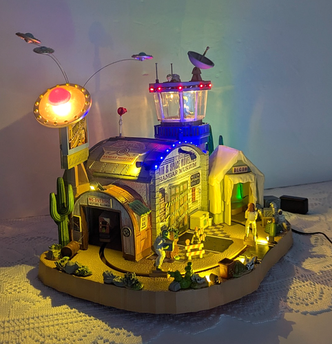 Lemax Spooky Town Halloween The Air & Space Novelties Hangar Museum ...
