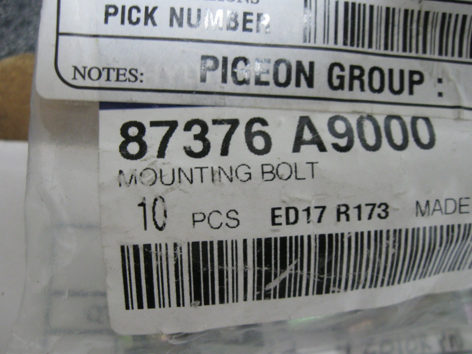 Hyundai OEM Tucson Liftgate Tailgate Hatch-finish Panel Mount Bolt ...