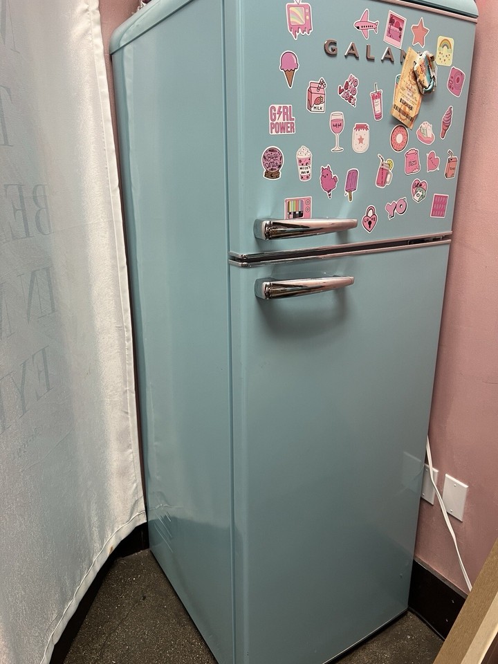 Galanz 12 cu. ft. Retro Frost Free Top Freezer Refrigerator in Bebop ...