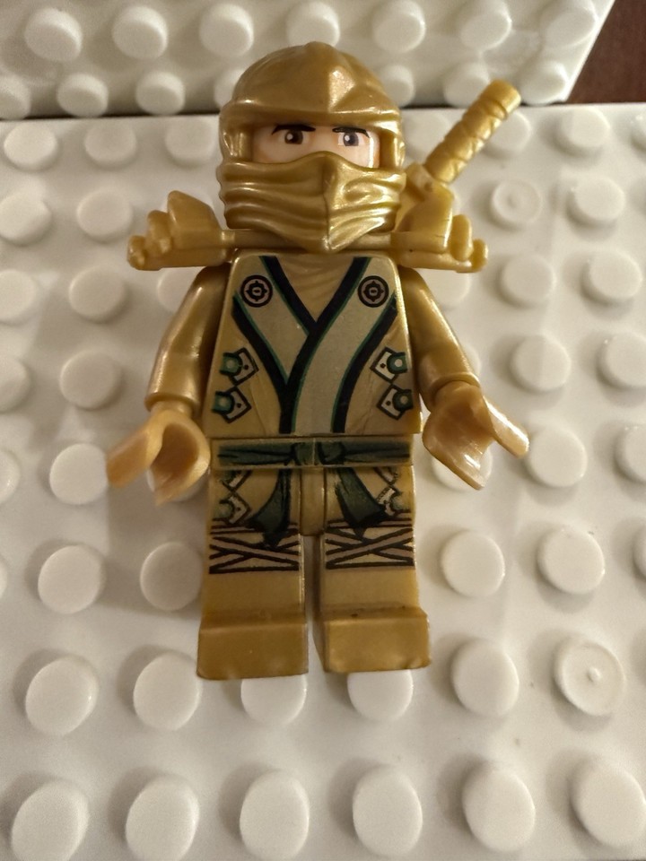 LEGO Ninjago Lloyd Golden Ninja The Final Battle Minifigure Njo0073 | eBay