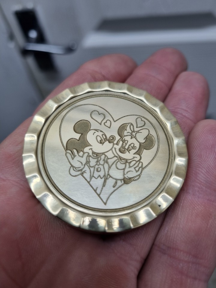 Large Disney Mickey And Minnie Mouse Coin | eBay UK