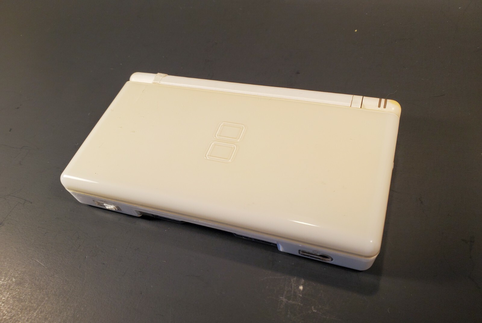 Nintendo DS Lite Handheld Console - (Various Colors) w/Charger | eBay