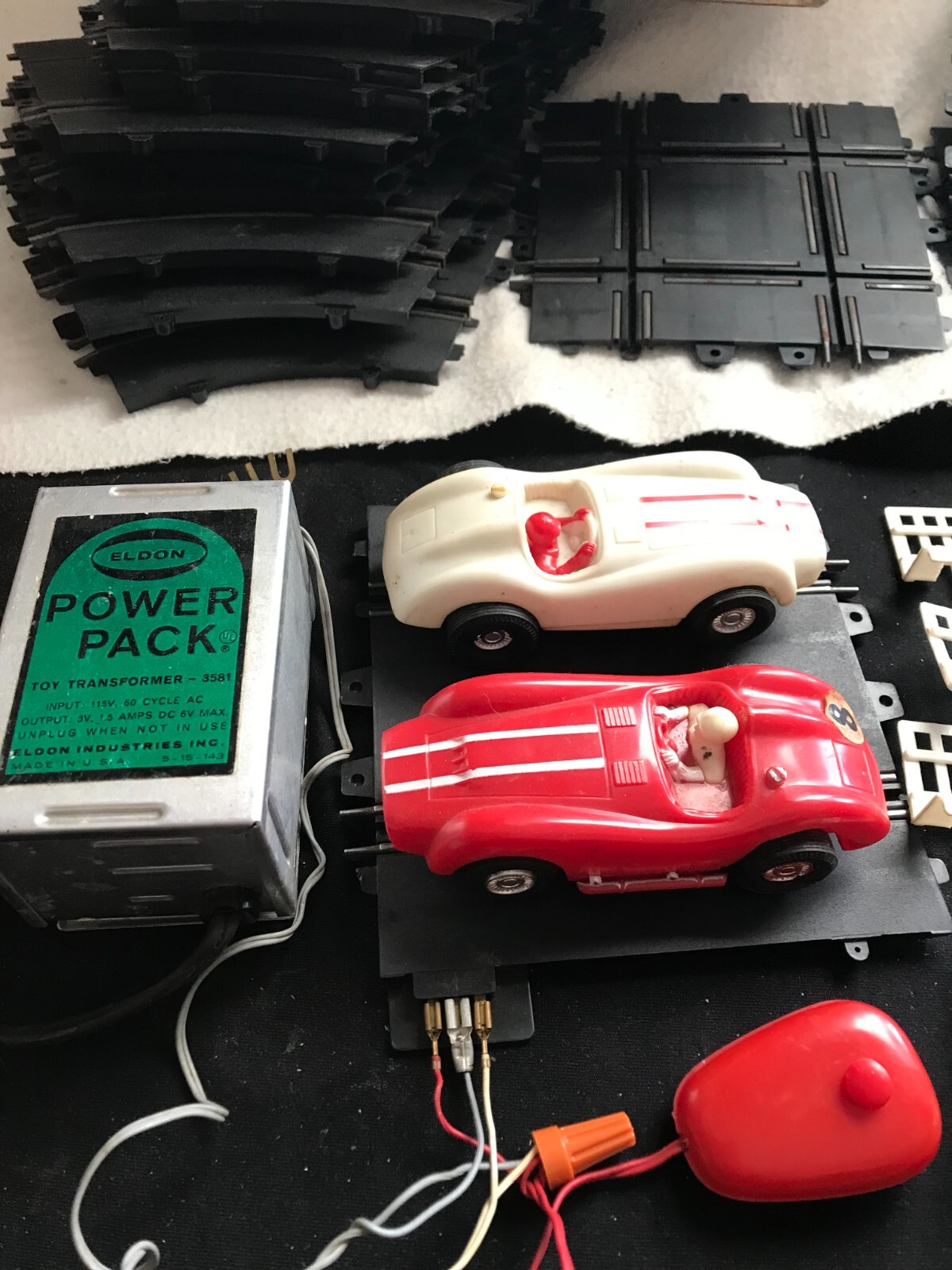 Vintage Eldon slot car road racing set. WORKS !! | eBay