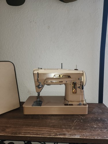 SINGER SLANT-O-MATIC WITH CASE | eBay