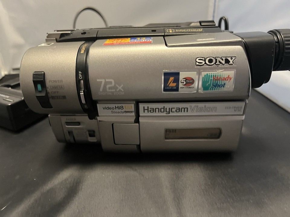 SONY HANDYCAM CAMCORDER CCD-TRV615 HI8 XR VIDEO8 8MM CAMERA NITE VISION ...