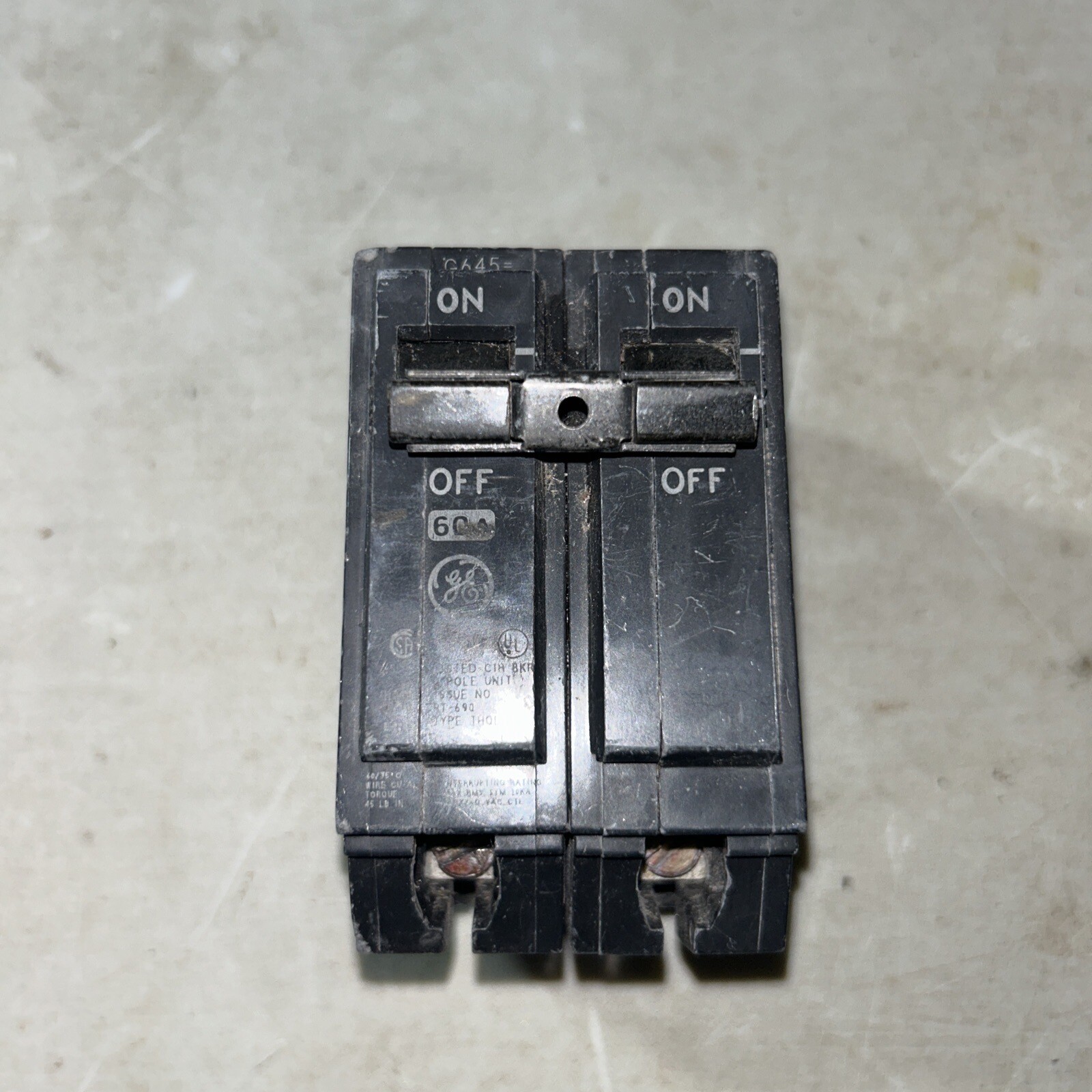 GE THQL2160 2 Pole 60A 120/240VAC Plug In Molded Case Circuit Breaker ...