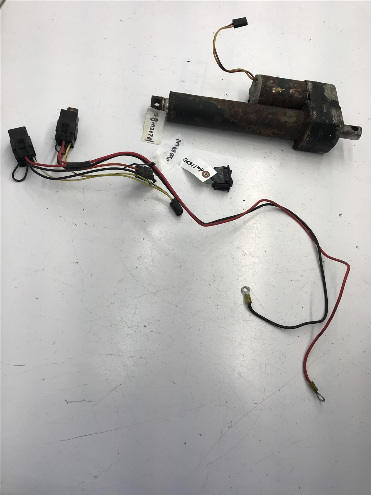 John Deere Gator 4X2 6X4 Cargo Box Power Lift Kit Dump BM20701 | eBay