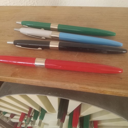 Vendorama Coin Op 10¢ Ballpoint Pen Vending Machine with Original Pens ...