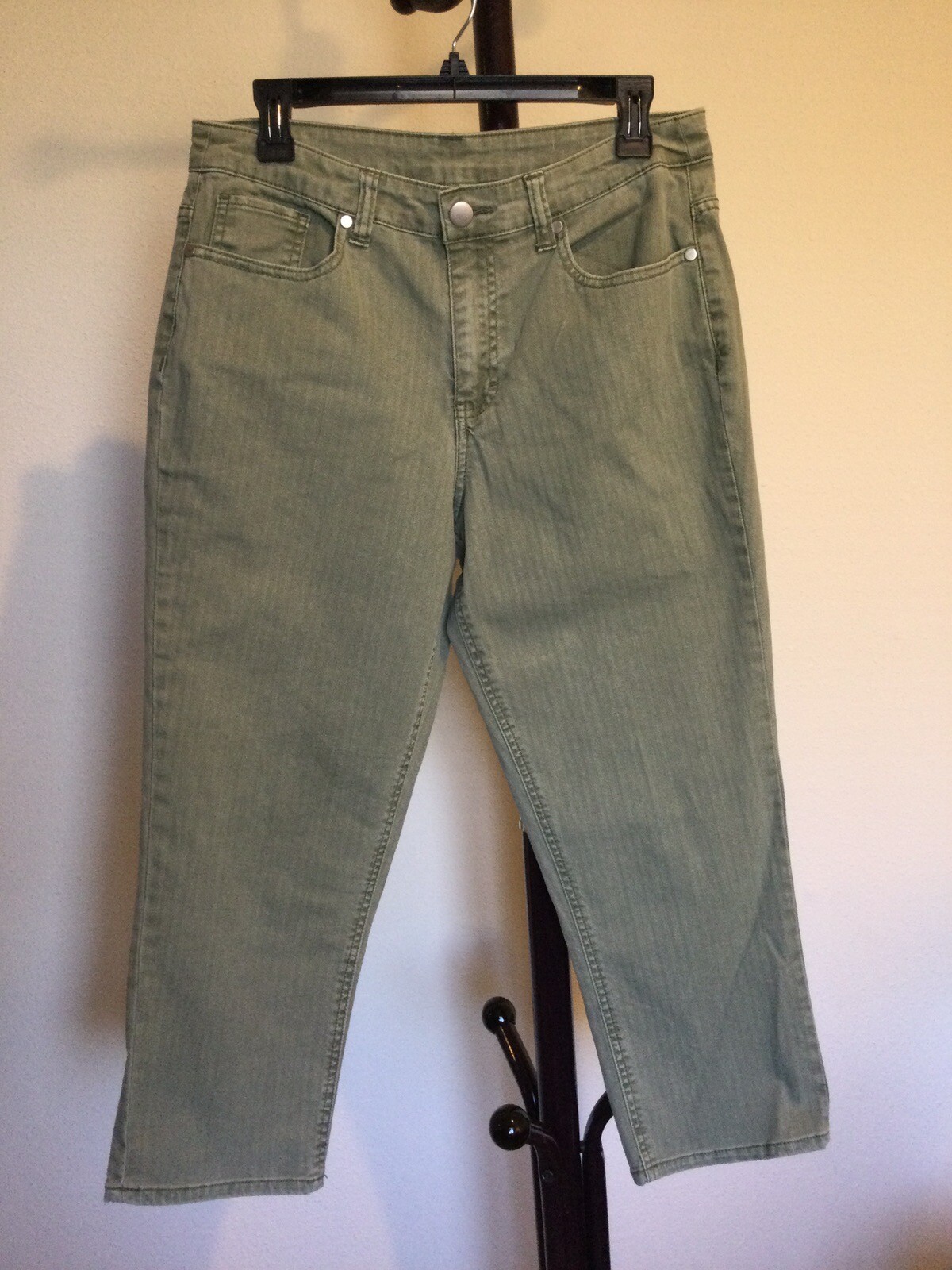 New Women’s Christopher&banks Green Denim 5-pocket 24”inseam Capri ...
