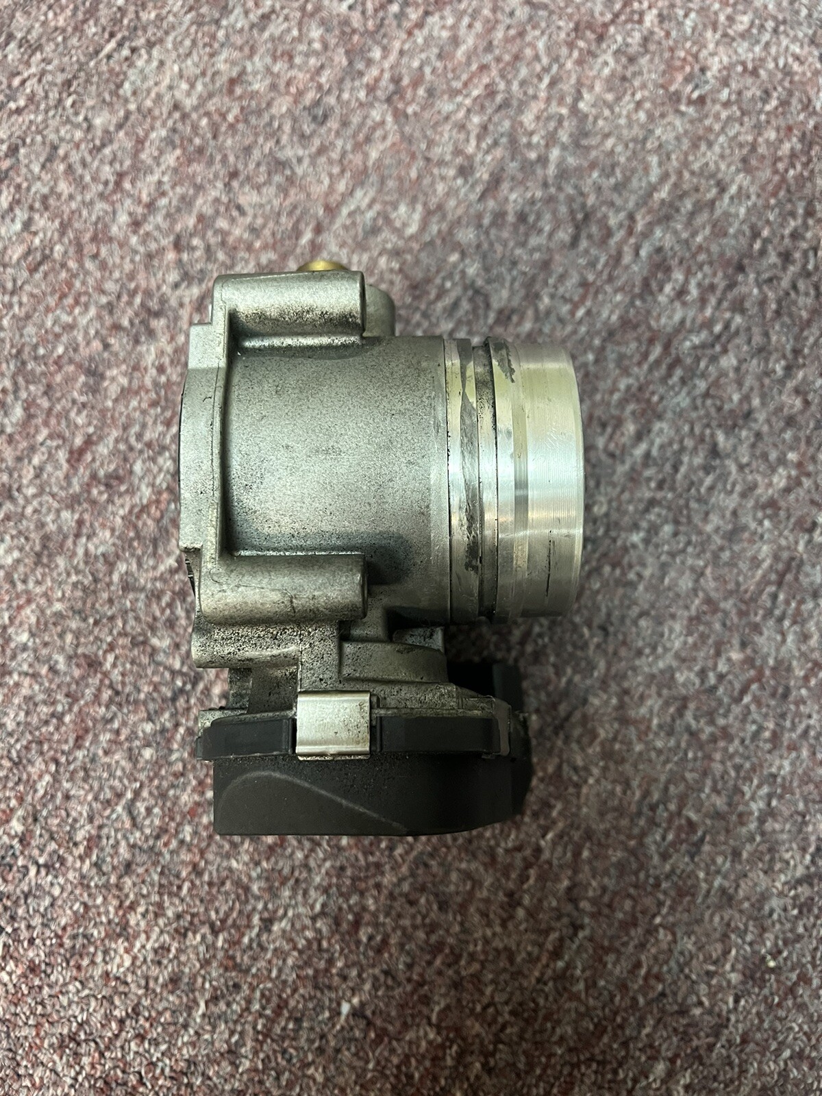 2015 BMW F30 Fuel Injection Throttle Body Valve 13547588625 7588625 OEM ...