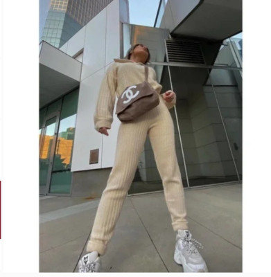 Weekend Stories Revolve Ribbed High-Rise Cozy Knitted Tapered Pants ...