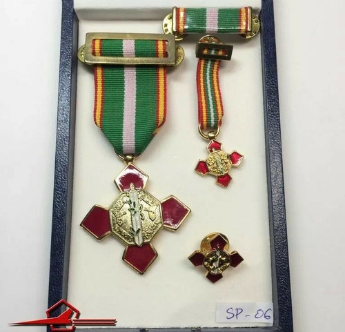 CROSS POLICE MERIT RED DISTINCTION SPANISH MEDAL CASE MINI MEDAL RIBBON ...