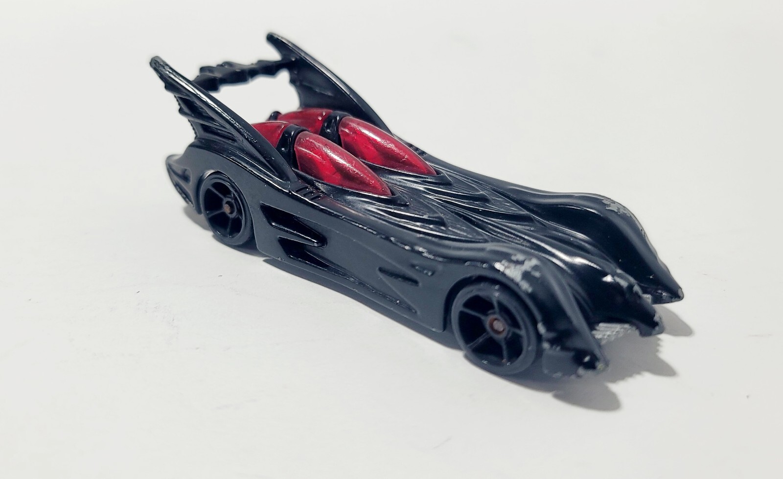 2004 Hot Wheels Batmobile red windows Black Base Variation batman b3540 ...