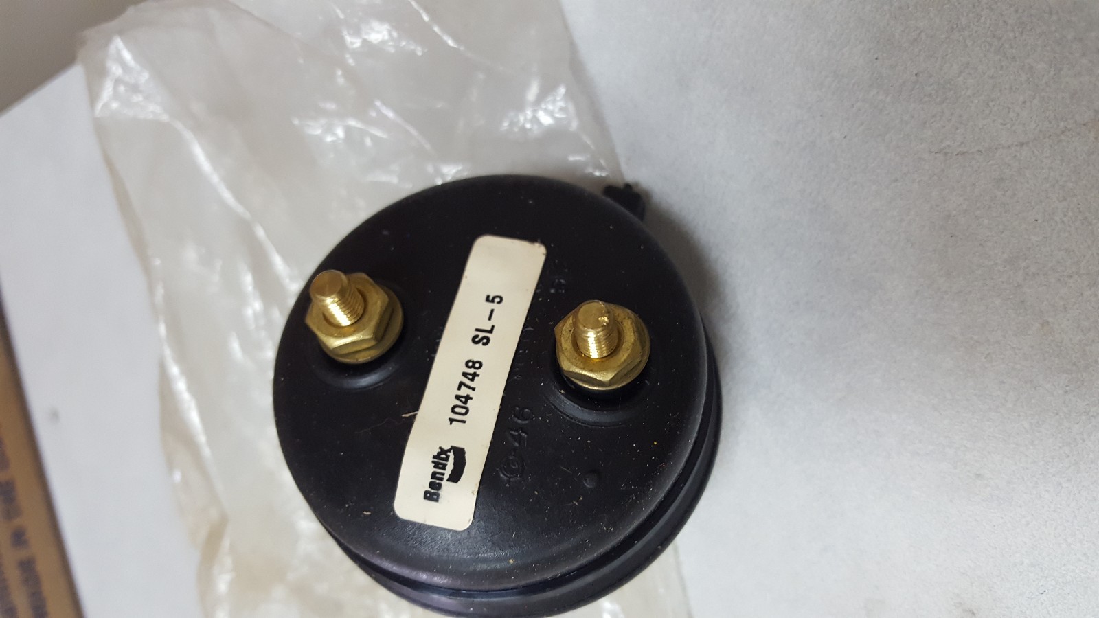 GENUINE BENDIX STOP LAMP SWITCH 104748 / SL-5 | eBay