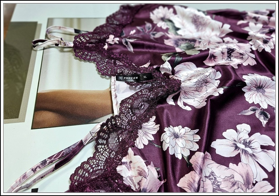 Preview-Ladies-Size XL-(16)-Sexy-Satin & Lace Nightie-Floral Printed ...