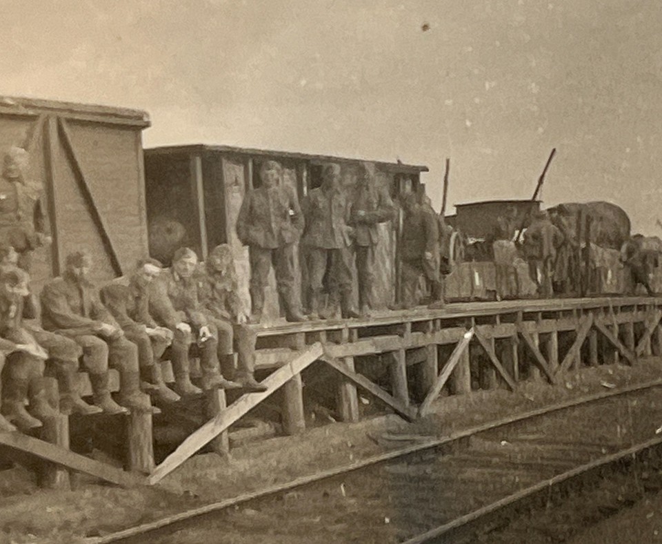 WW2 Photo German Wehrmacht Soldiers Railway Transportation Cars | eBay