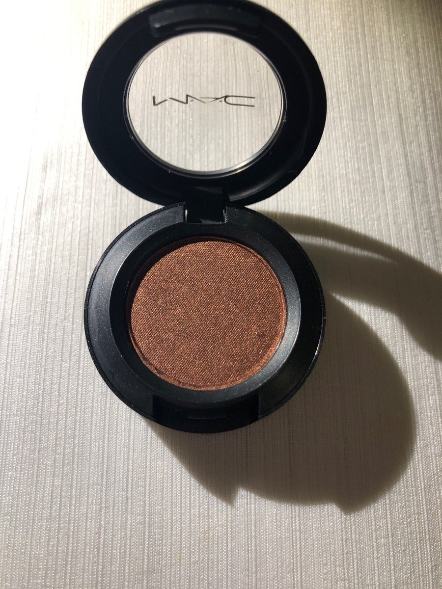 Mac Antiqued Vs Coppering
