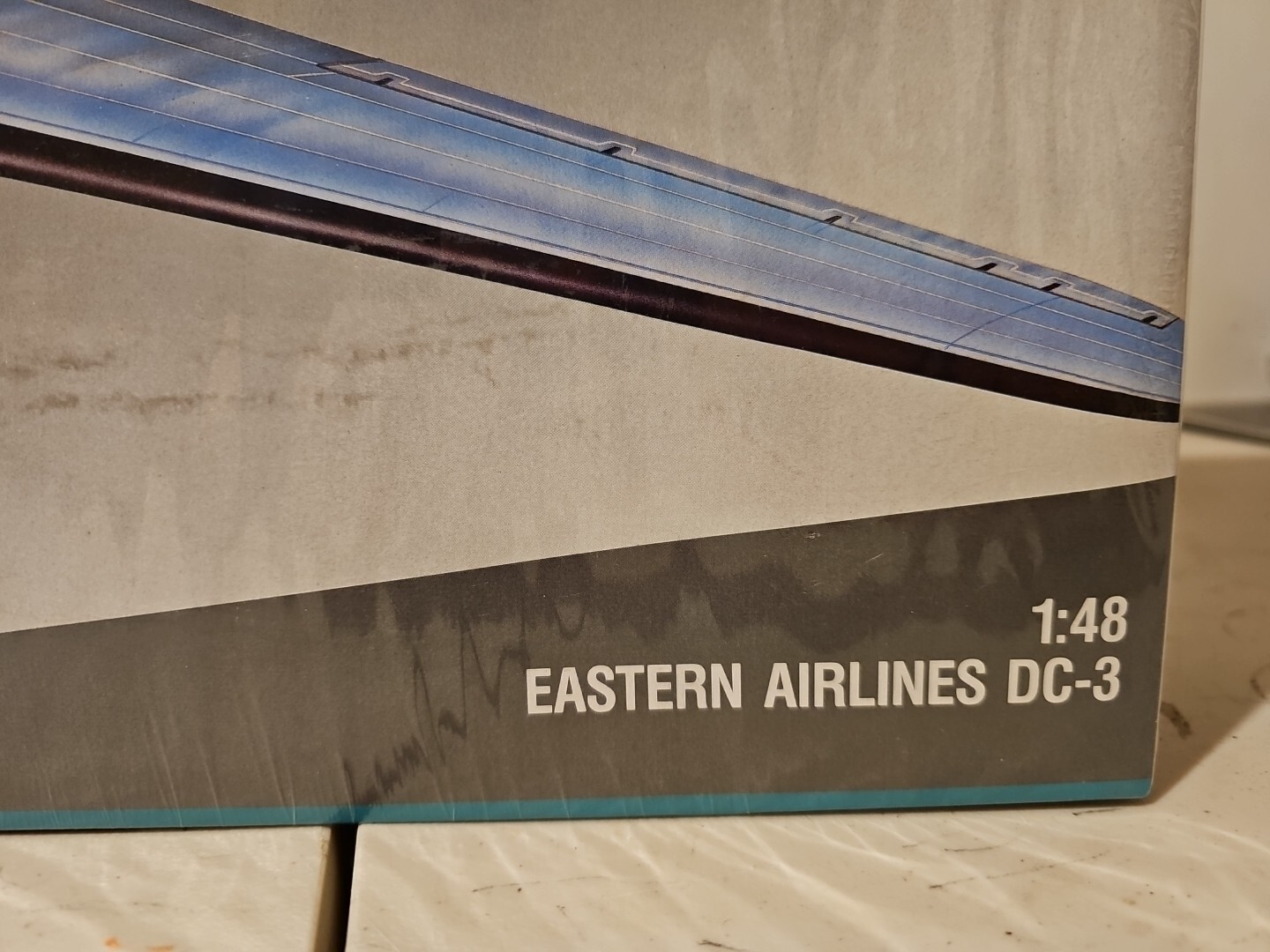Monogram Eastern Airlines Dc-3 Plastic Aircraft Model Kit Scale 1 48 ...