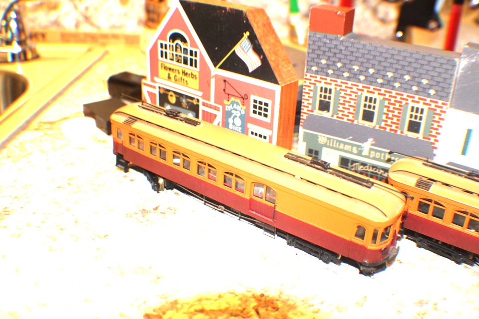 TWO HO Brass SUYDAN Painted CNS&M INTERUBBANS, BOWSER DRIVE, FLY WHEEL ...