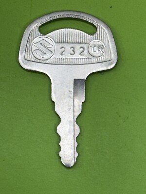 232 - Suzuki Pre Cut Key GS750 GS1000 GT750 TS400 T500 GT550 TC305 RE5 ...