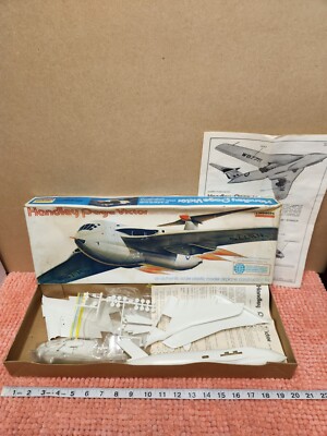 VTG Lindberg Handley Page Victor British Jet Bomber Model Kit #5312 VTG ...
