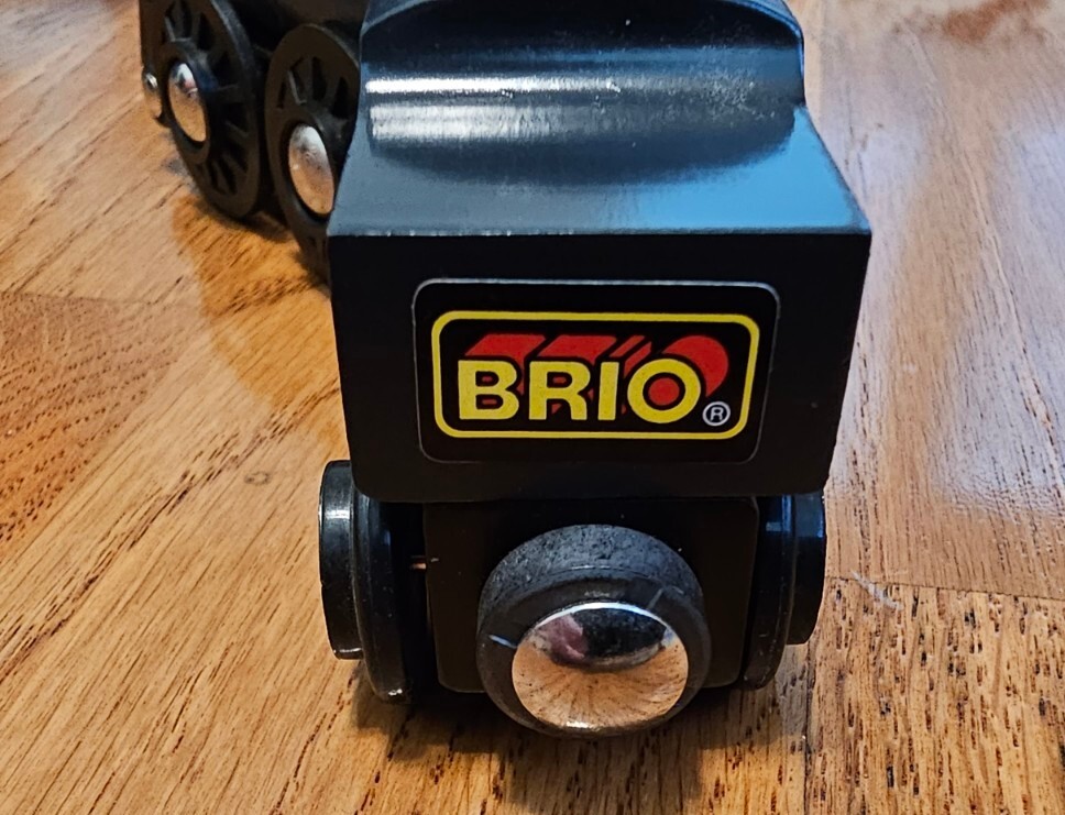 Brio Wooden Railway Polar Express Train Engine w/ Tender (TM & Warner ...