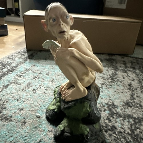 Lord Of The Rings Smeagol Gollum Statue Figure Collectible Two Towers ...