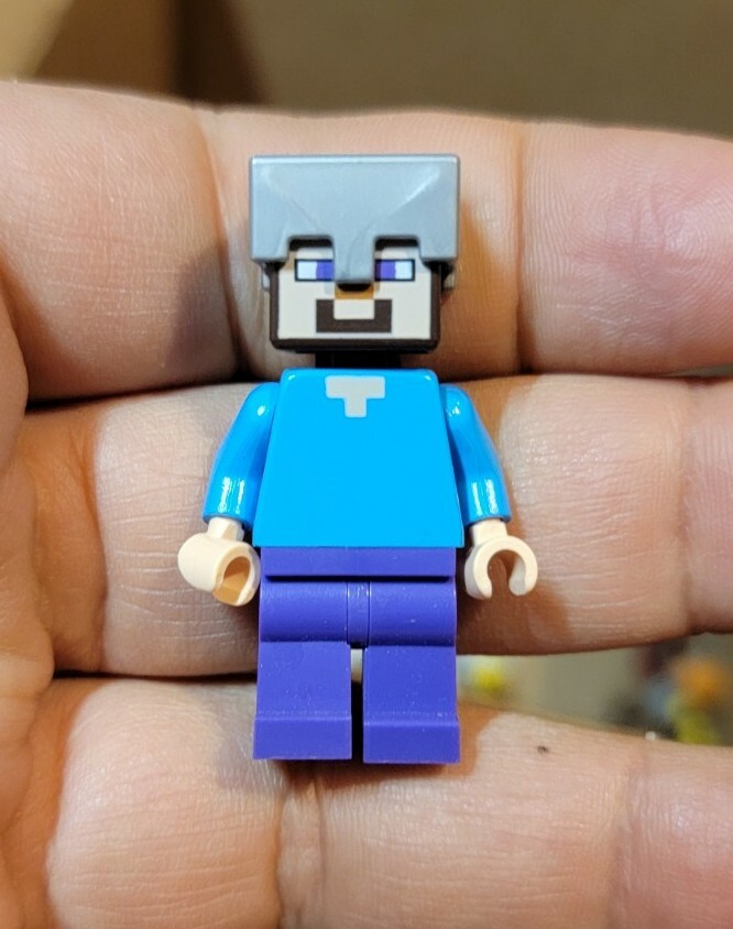 LEGO Genuine Minecraft Steve Helmet 21121 21125 21141 Minifig ...