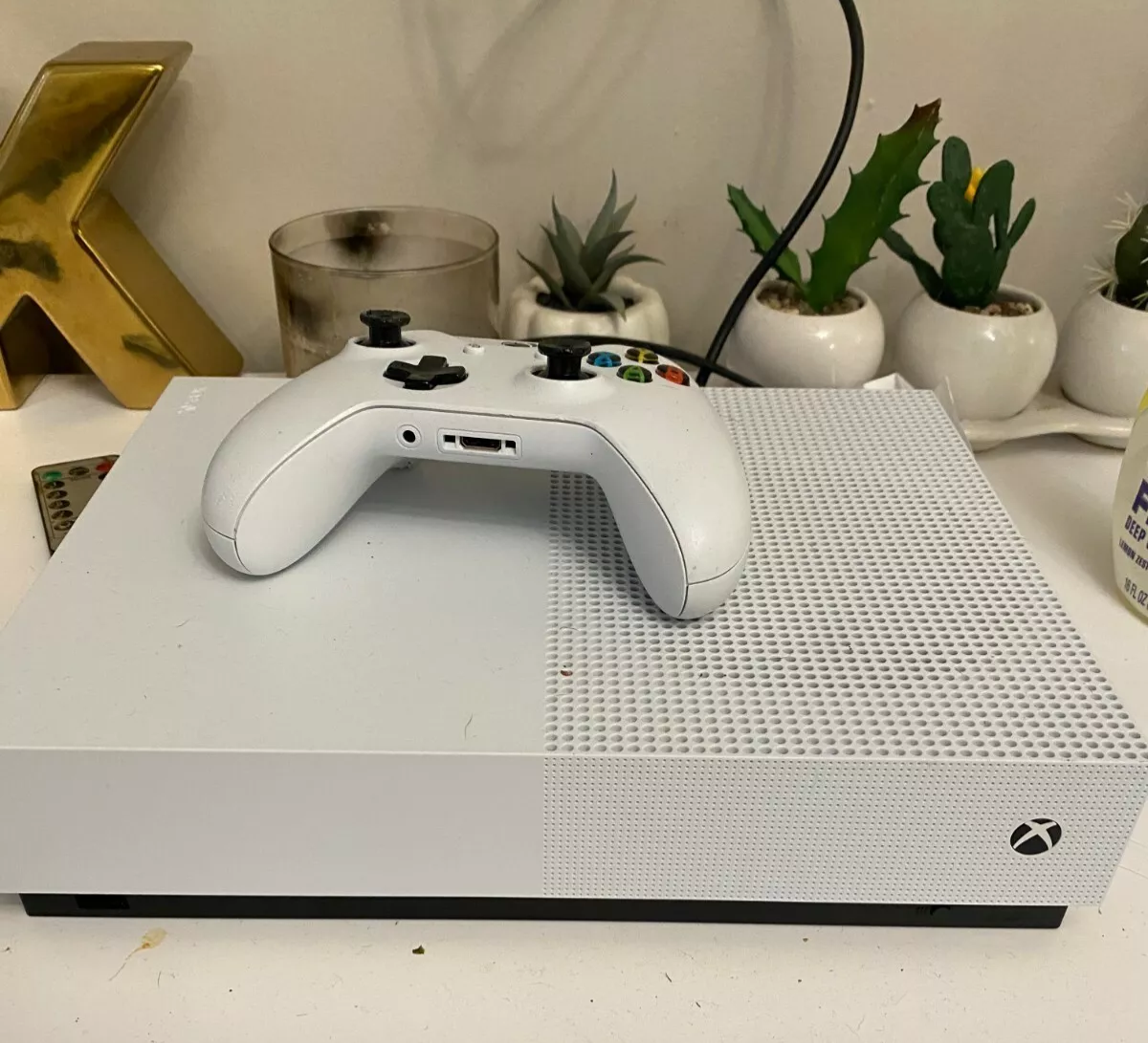 Microsoft Xbox One S 1TB All-Digital Edition Console - White ...