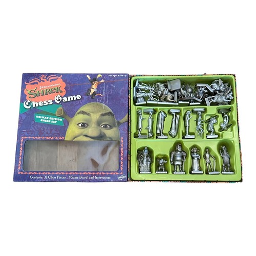 Shrek Deluxe Chess Set Complete Pre Owned | eBay