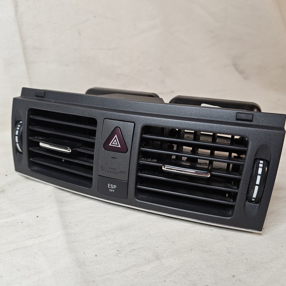2008-2011 Mercedes Benz C300 C350 Front Center Dash AC Vent Grille OEM ...
