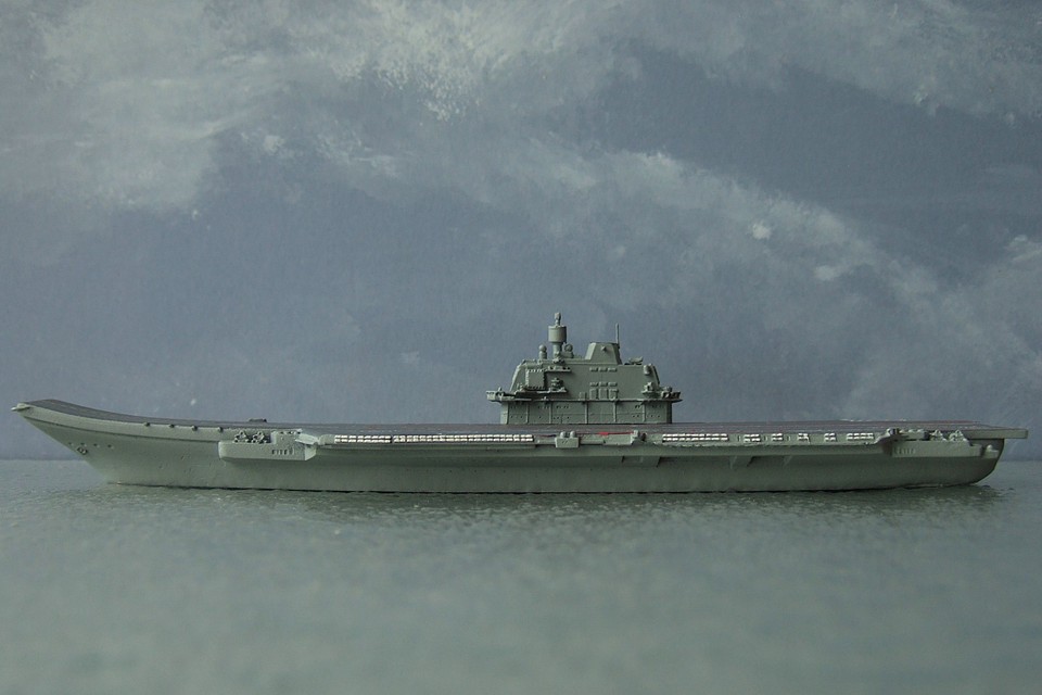 Russian Aircraft Carrier ADMIRAL KUZNETSOV by CM 1:1250 Waterline Ship ...