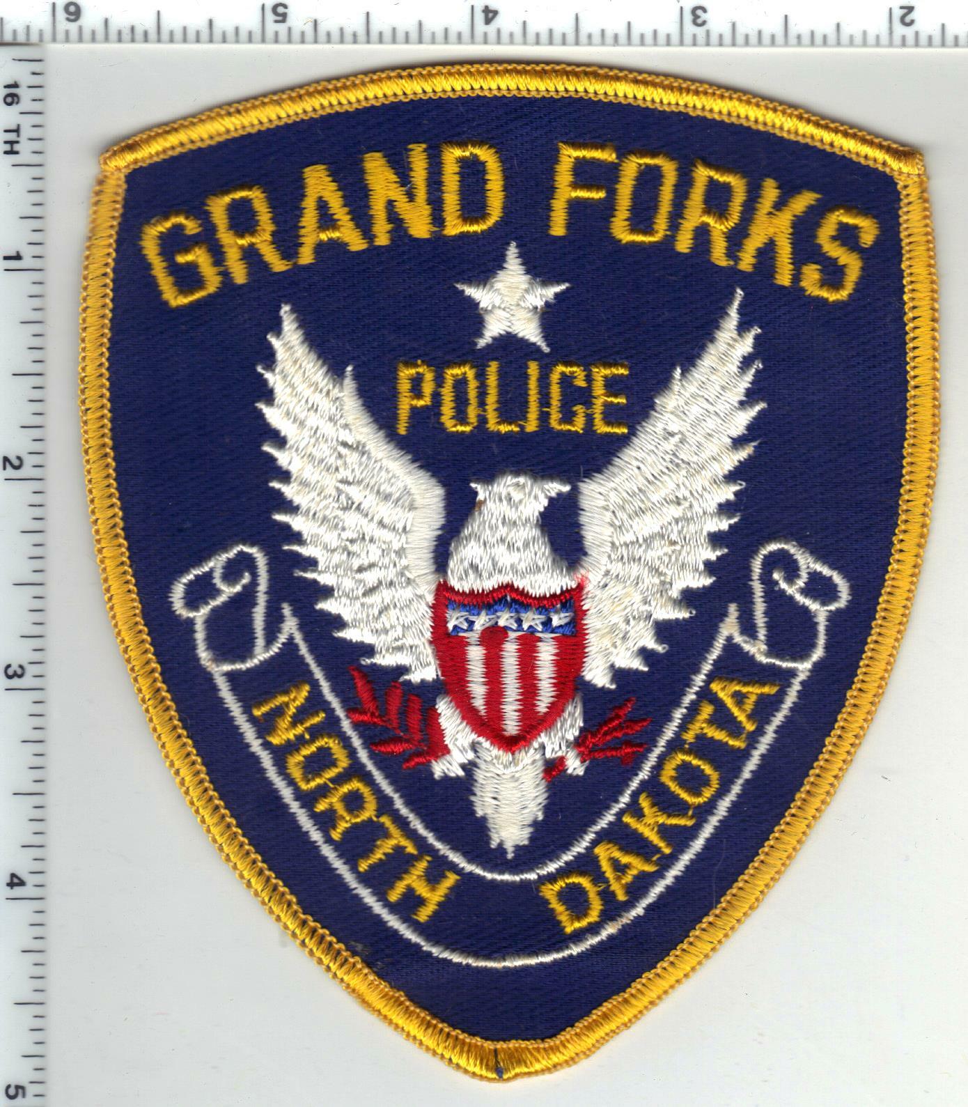 Grand Forks Police (North Dakota) 4th Issue Shoulder Patch | eBay