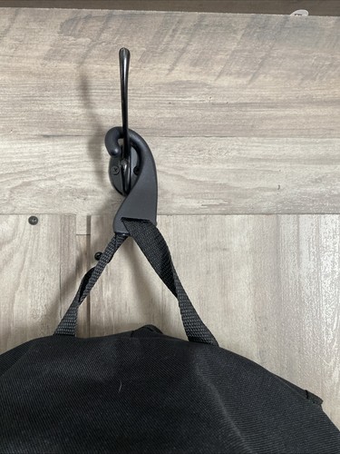 Worth RAWLINGS Comrade Baseball Backpack Black &Blue BARELY USED Great ...