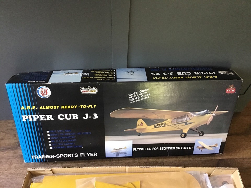 NOS ARISTO-CRAFT Piper J-3 J3 Cub RC Remote Control Balsa Model ...