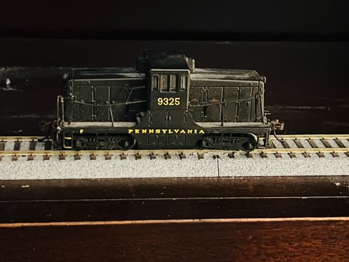 Spectrum HO Scale Pennsylvania Railroad GE 44 Tonner Locomotive, Pre ...