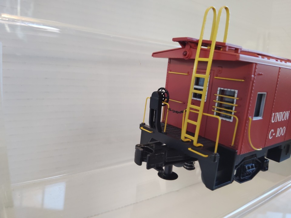 MTH UNION RAILROAD BAY WINDOW CABOOSE 30-77094 PITTSBURGH PA. STEEL URR ...