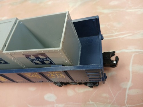 K-Line 5611 Santa Fe ATSF Drop End Short Gondola w/ 4 Crates Not ...