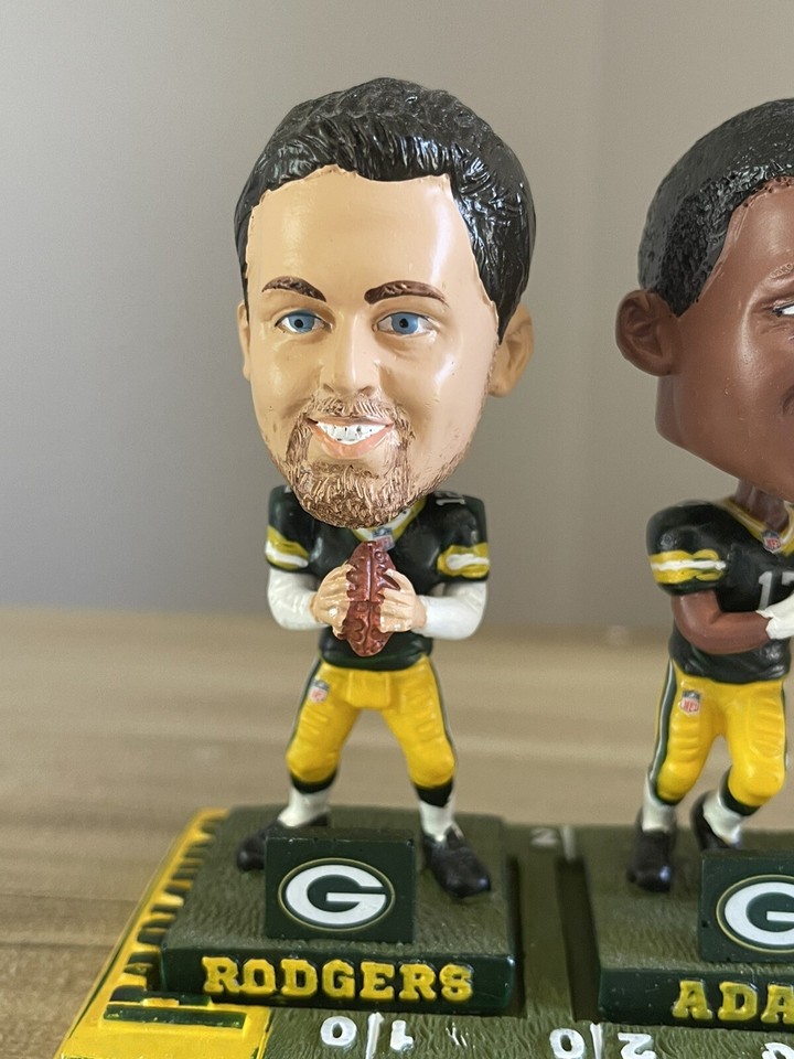 AARON RODGERS + Green Bay Packers “Offensive Weapons” Mini Bobblehead ...