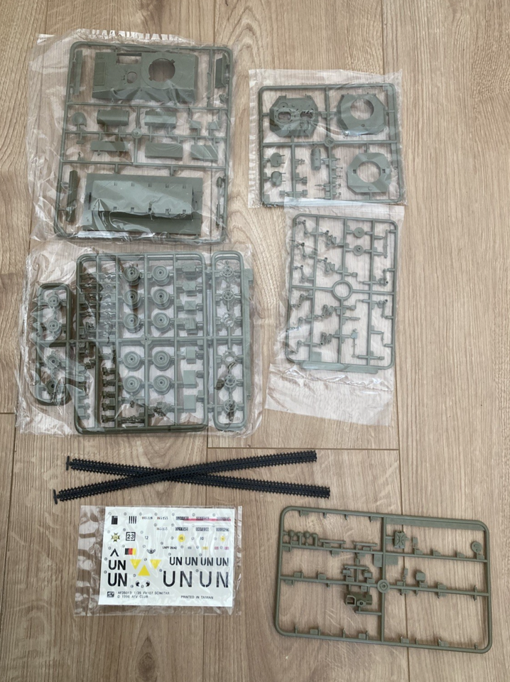 L288 AFV Club Model Kit 35013 - British CVRT FV107 Scimitar - 1/35 ...