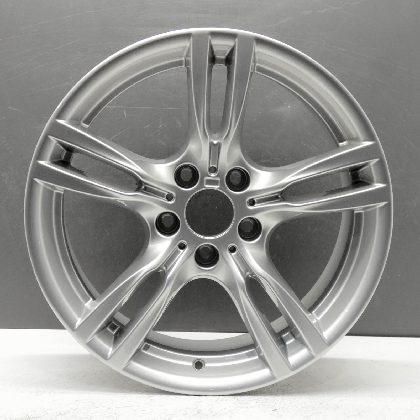 1 X Genuine BMW 3 & 4 Series 400m 18" Alloy Wheel M Sport Silver 8j ...