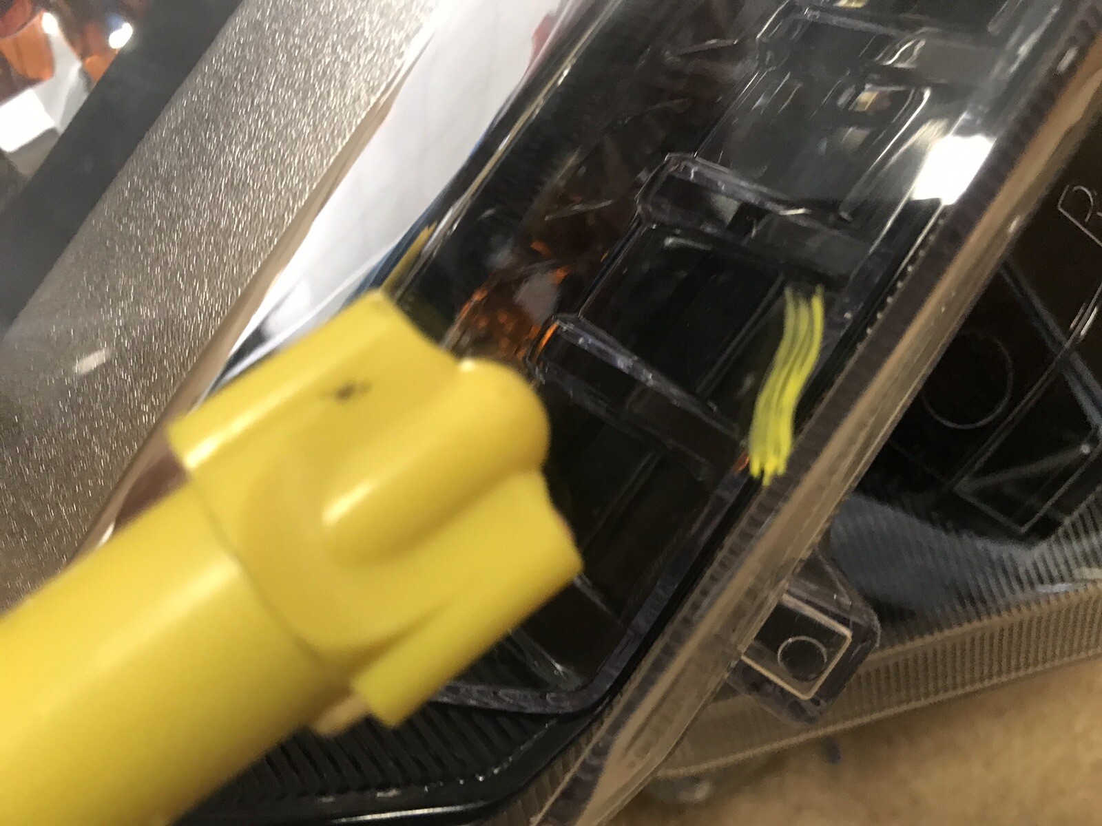 2016-2018 Toyota RAV4 Passenger Side Headlight Assembly 811100R080 ...