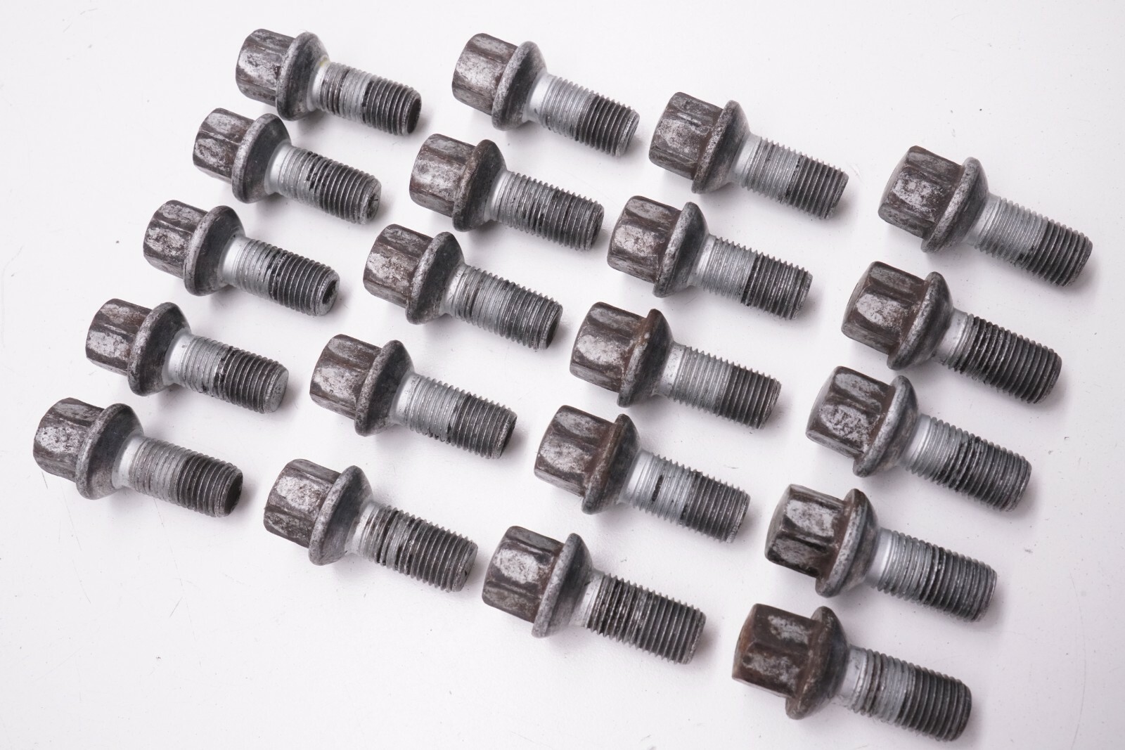 06-12 Mercedes W164 X164 ML63 AMG Wheel Lug Nut Bolt [Full Set Of 20 ...