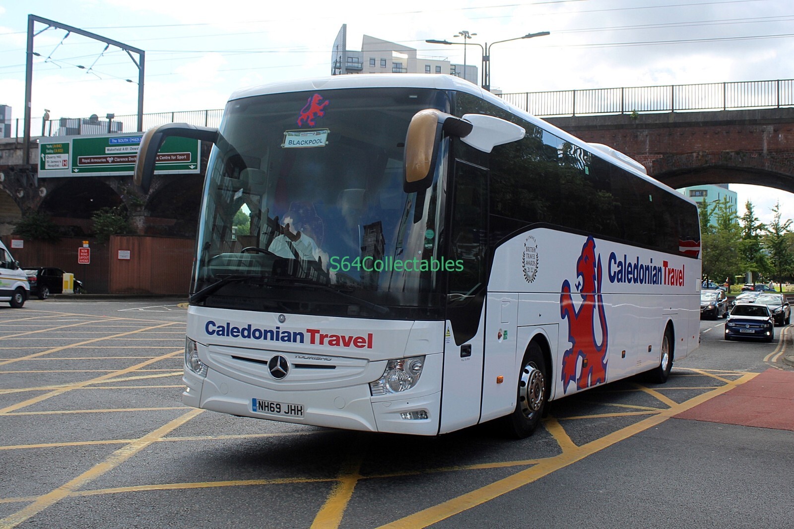 T5 6x4 Coach Photo NH69 JHH Caledonian Travel [Leeds 22.07.24] CS | eBay