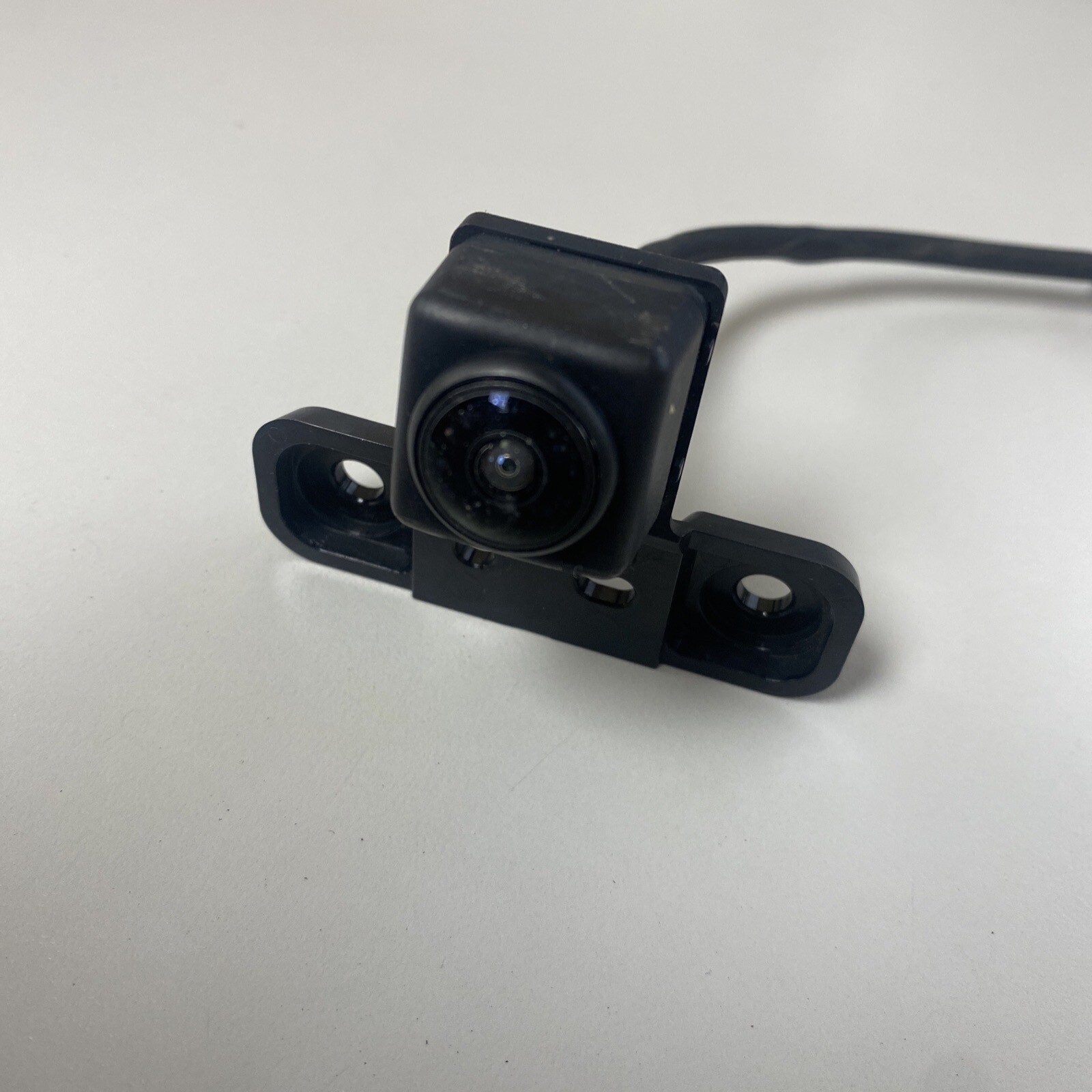2015 - 2020 Cadillac Escalade Front Park Assist Camera 23402537 OEM ...