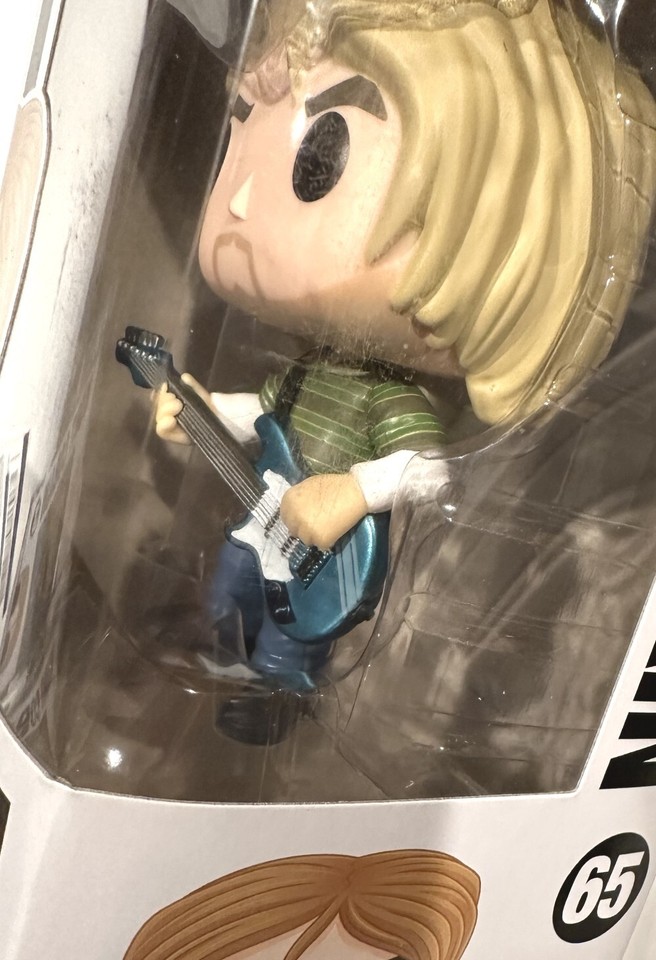 Funko Pop Kurt Cobain Set - 64 65 66 67 FYE Hot Topic Funko-Shop ...