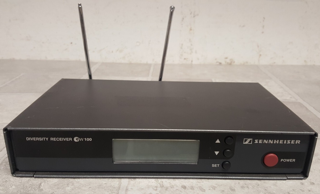 Sennheiser EW100 EM100 Diversity Wireless Receiver 630-662 MHz NO POWER ...